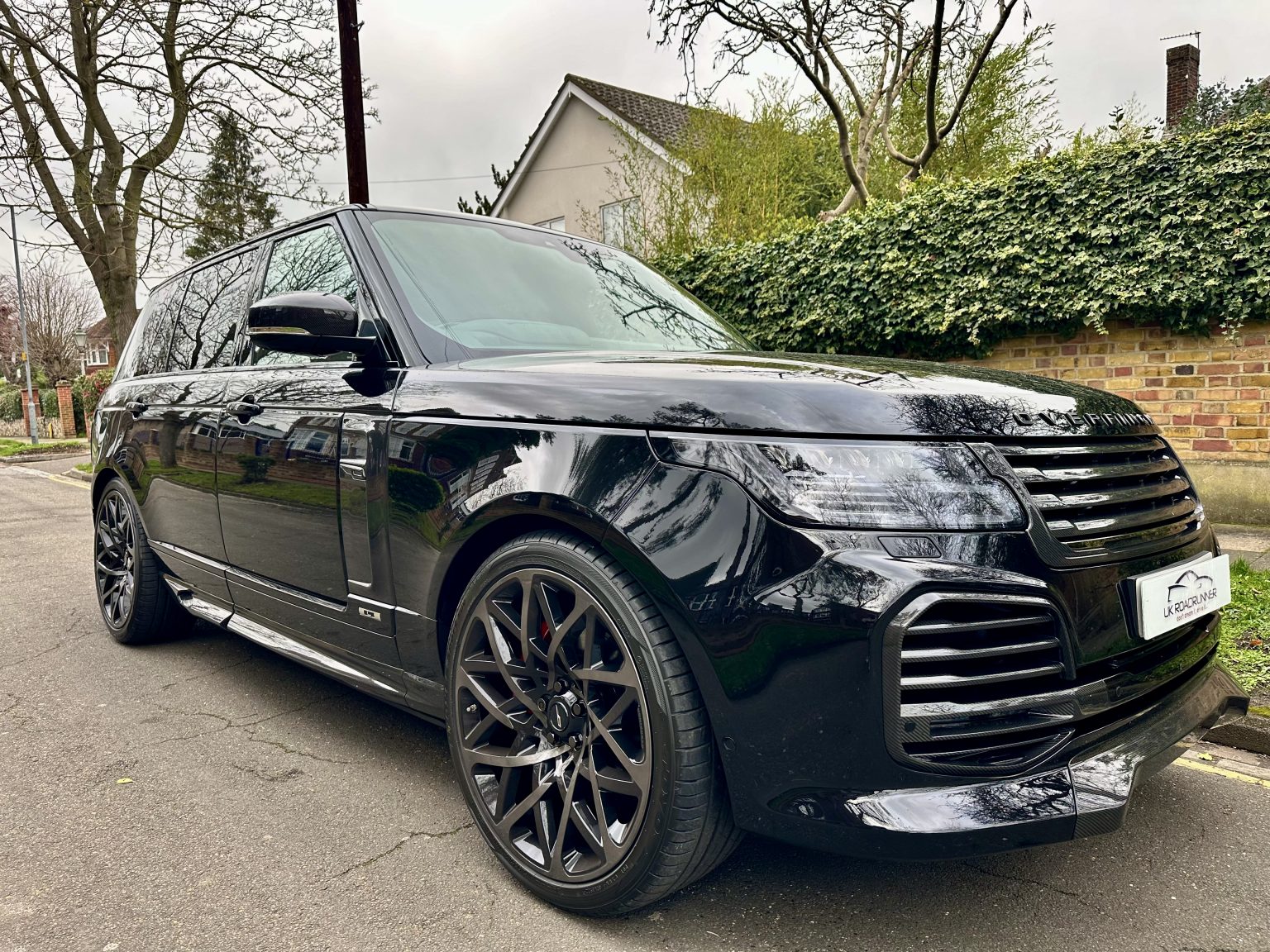 A Comprehensive Guide to Choosing the Perfect Range Rover Trim Level